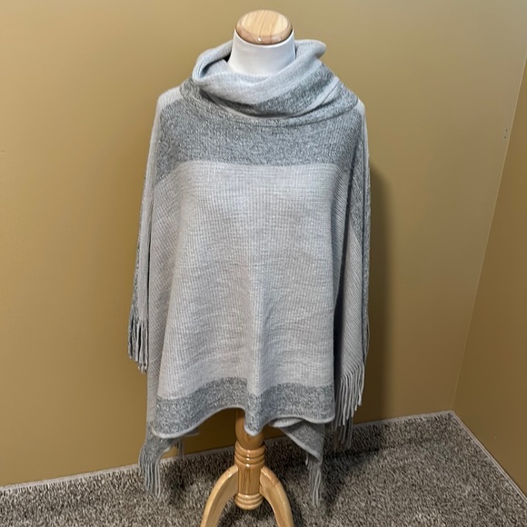 oliver. o | Sweaters | Nwt Olivero Cape Turtleneck Sweater | Poshmark